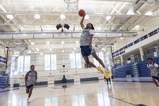 georgetown prep seal