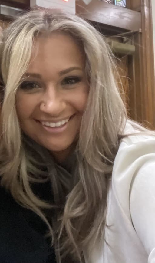 Samantha Phillips's Instagram, Twitter & Facebook on IDCrawl