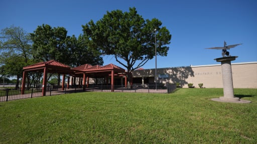 elementary school central