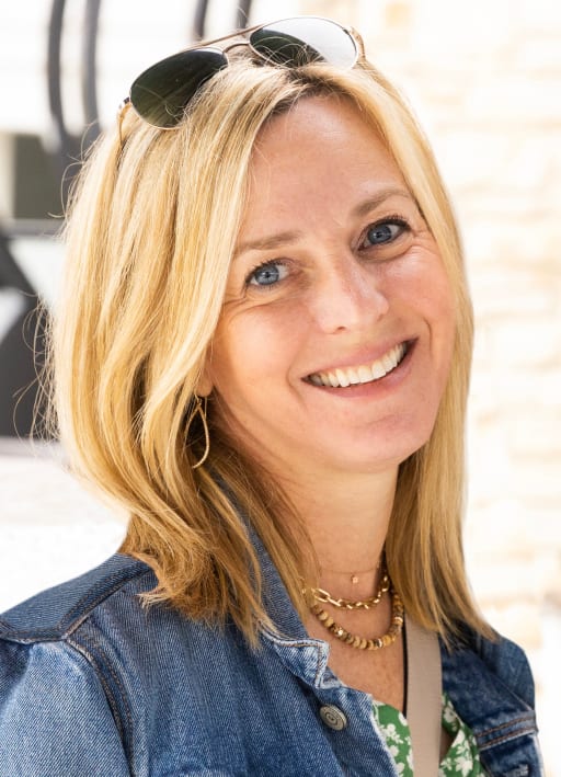 Lisa Borman's Instagram, Twitter & Facebook on IDCrawl