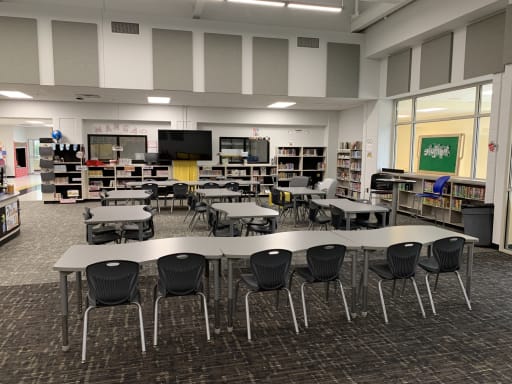 Elementary Library Media Center Media Center – Pinecrest Elementary