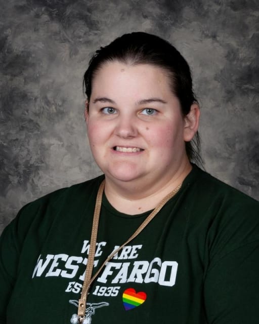 Leah Nelson's Instagram, Twitter & Facebook on IDCrawl