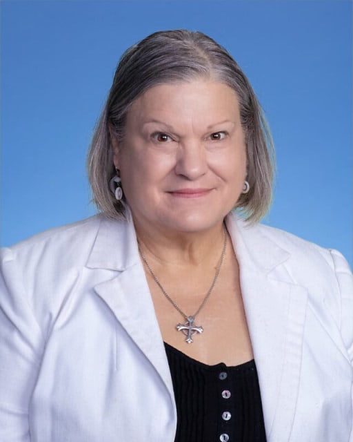 Susan Sutton's Instagram, Twitter & Facebook on IDCrawl