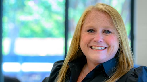 Stephanie Smeltzer's Instagram, Twitter & Facebook on IDCrawl