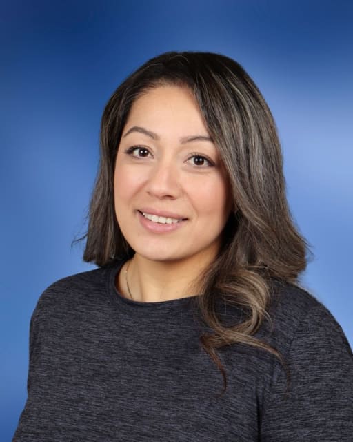 Martha Valenzuela's Instagram, Twitter & Facebook on IDCrawl