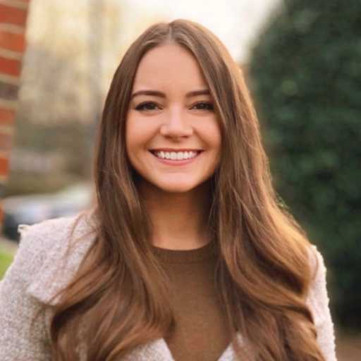 Ashley Rivenbark's Instagram, Twitter & Facebook on IDCrawl