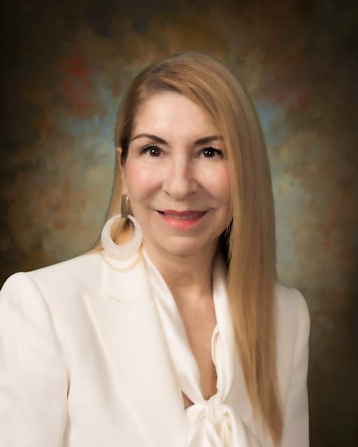 Sandra Ochoa's Instagram, Twitter & Facebook on IDCrawl