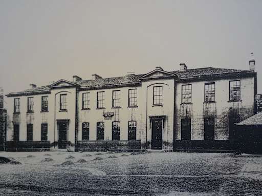 old high school complex glasgow