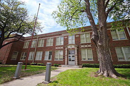 Jerry Pop Williams Elementary School Home Booker T. Washington High