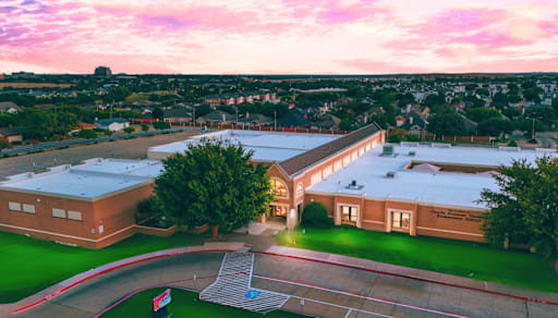 thomas white elementary