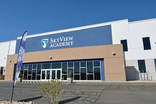 Skyview Academy Logo