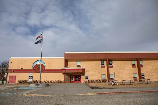 broad peak elementary