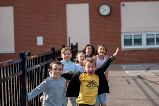 hilltop primary school