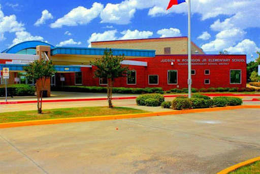 andrew robinson elementary