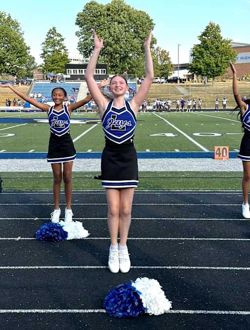 Middle School Girls Cheerleaders