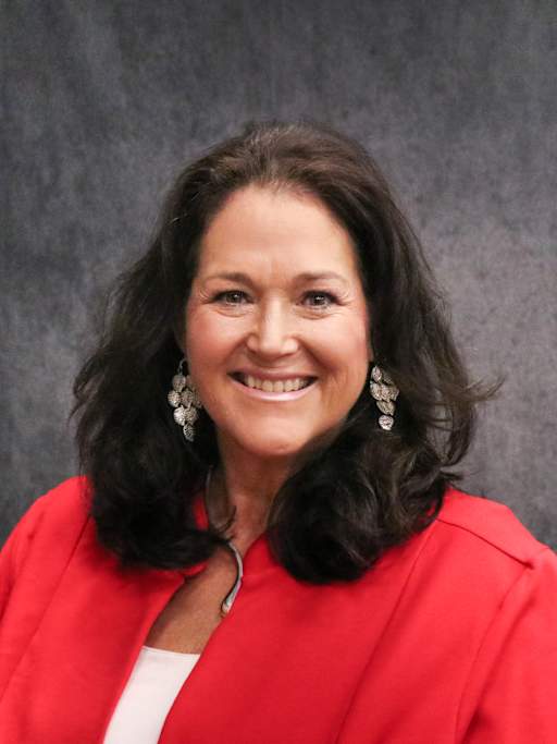 Suzanne Thomas's Instagram, Twitter & Facebook on IDCrawl