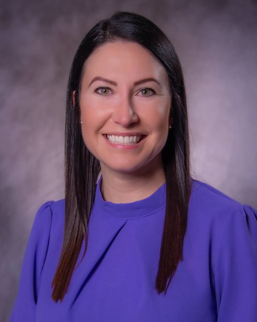 Amanda Deschamps's Instagram, Twitter & Facebook on IDCrawl
