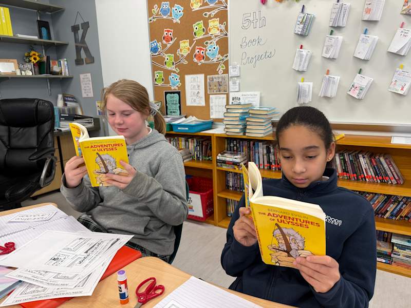 middle school students reading