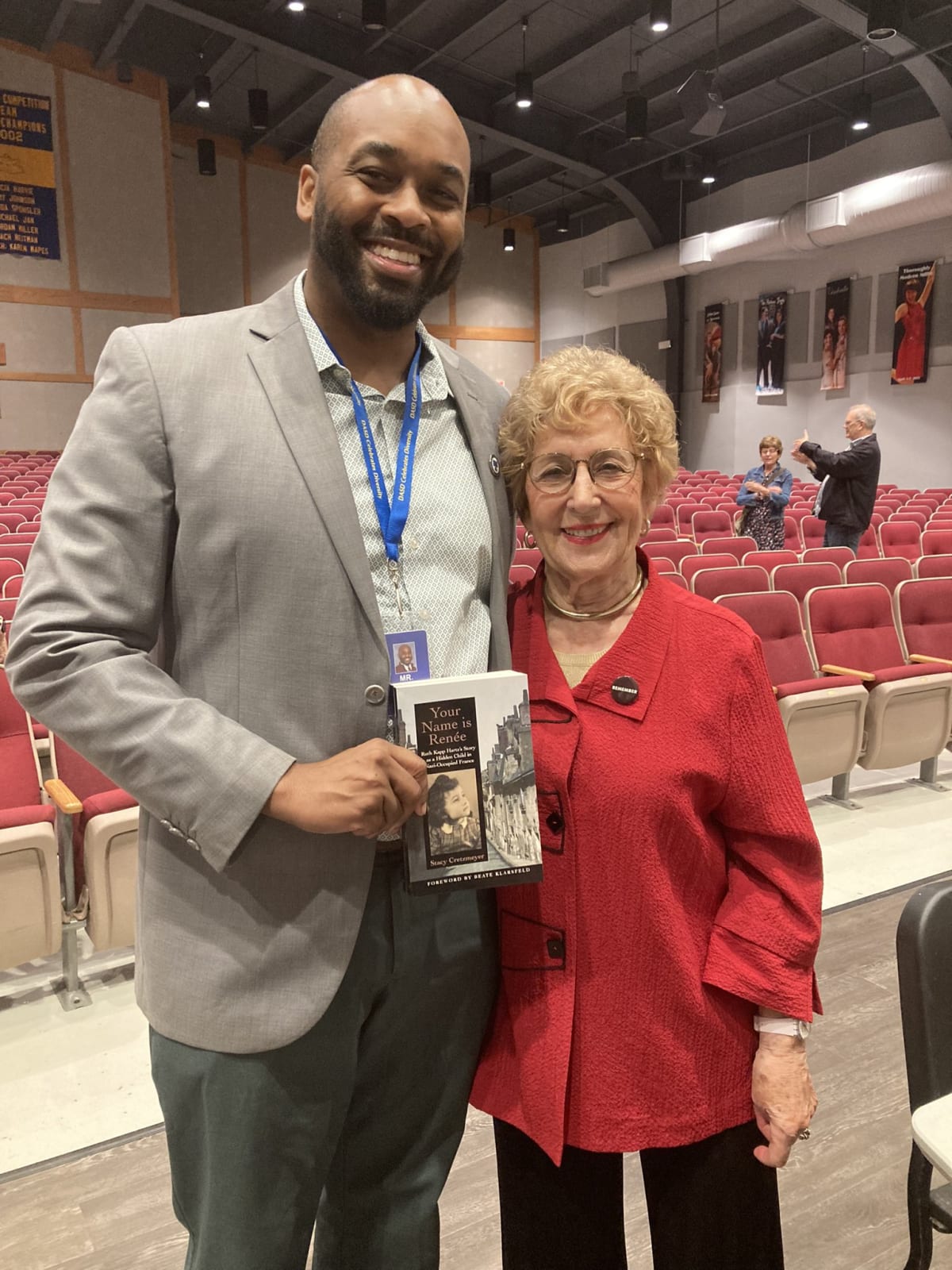 Holocaust Survivor Ruth Kapp Hartz shares powerful story with DASD community – HAMEC Blog