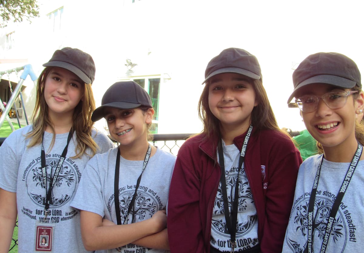 Middle School Houses - Espiritu Santo Catholic School