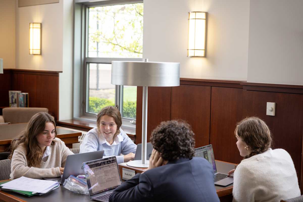 episcopal academy dress code