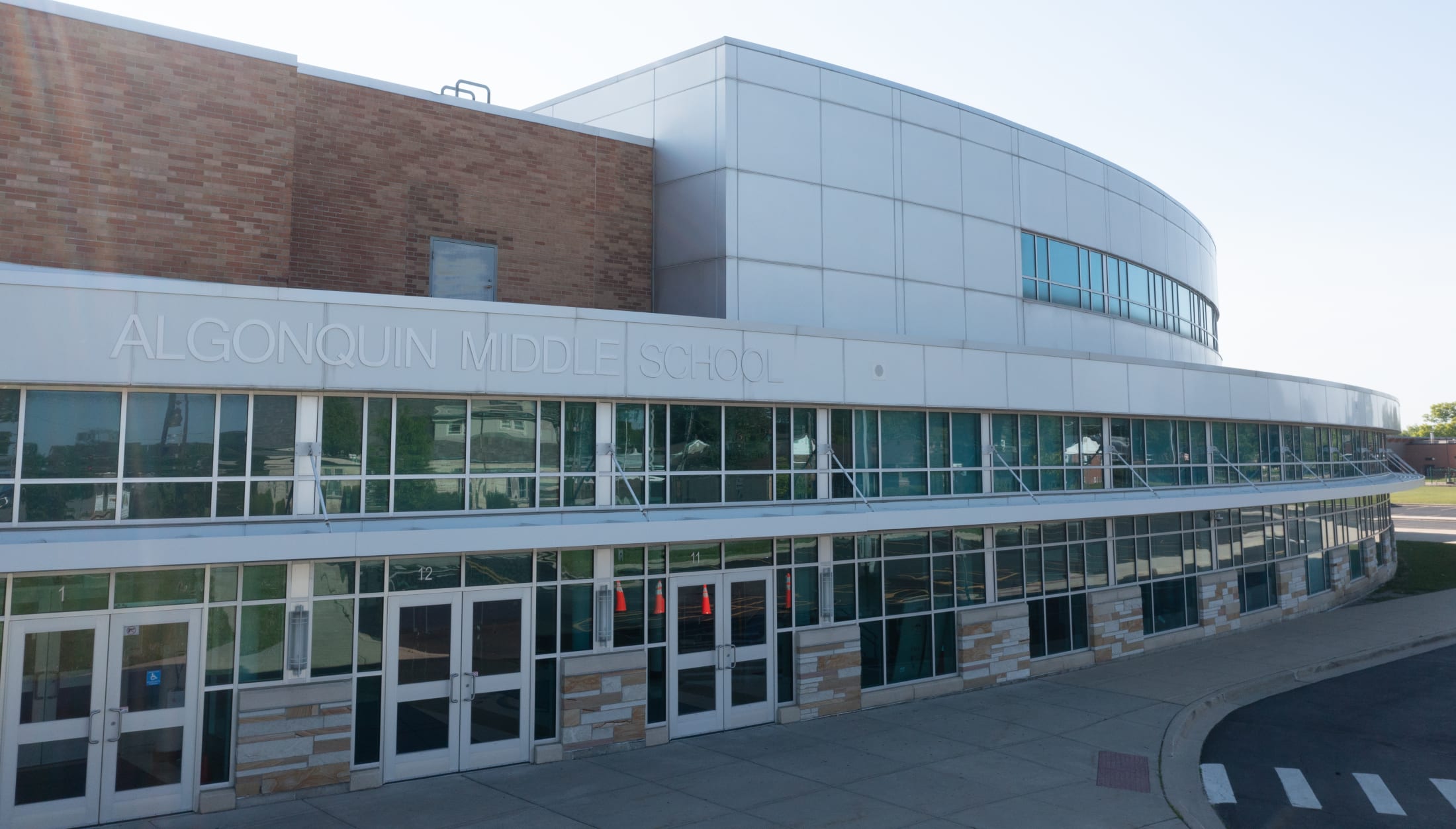 Algonquin Middle School Logo