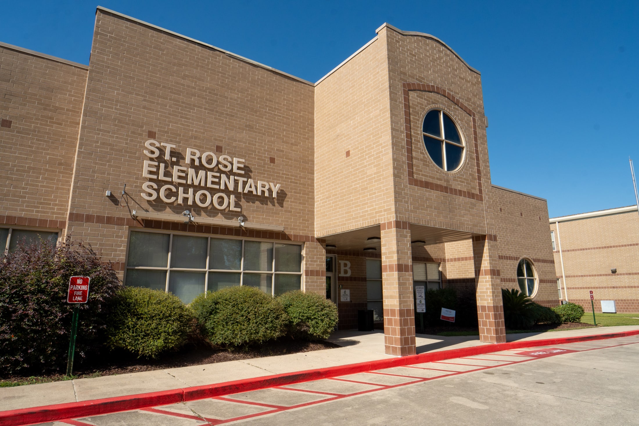 derrick rose elementary school