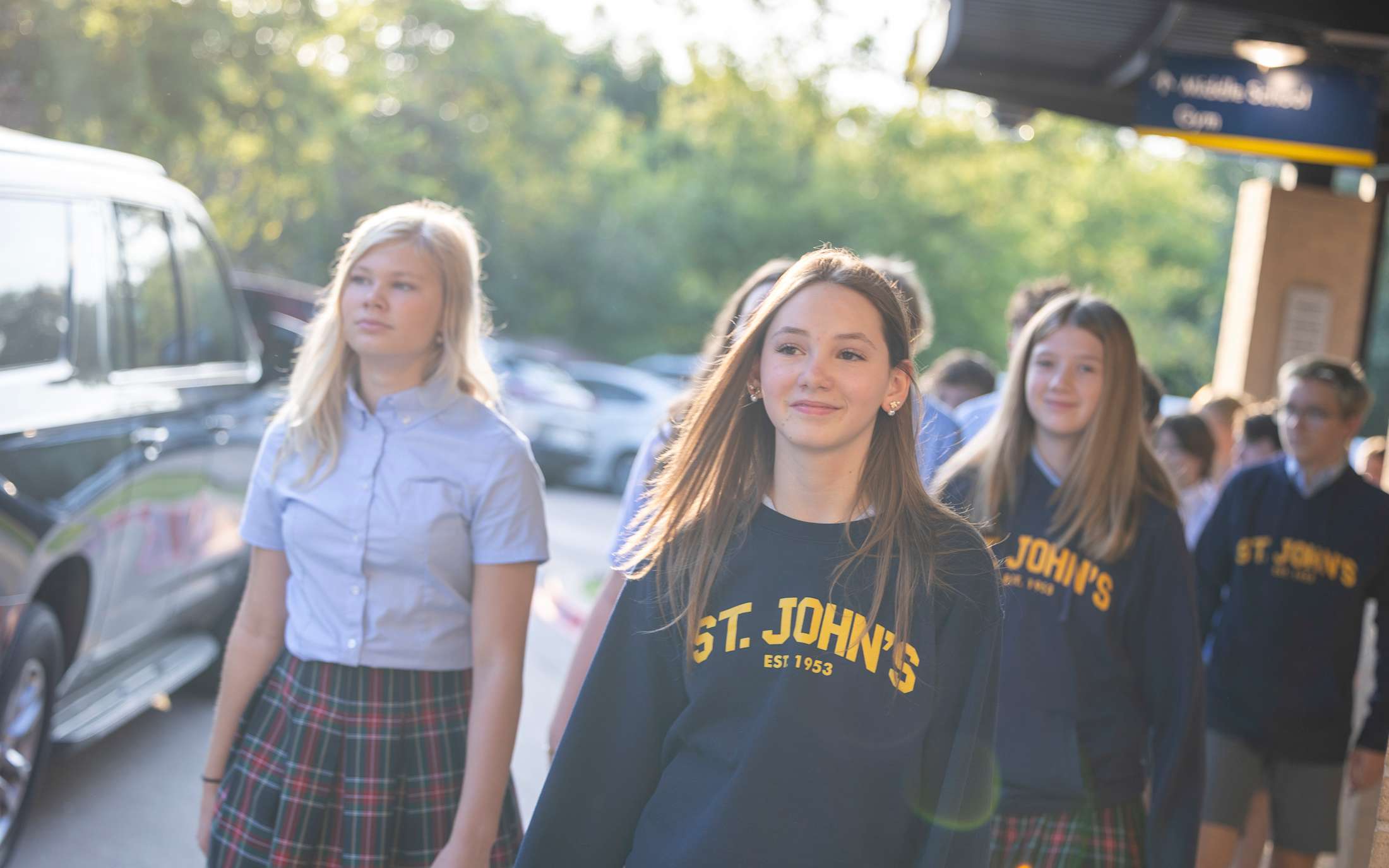 episcopal high school dress code