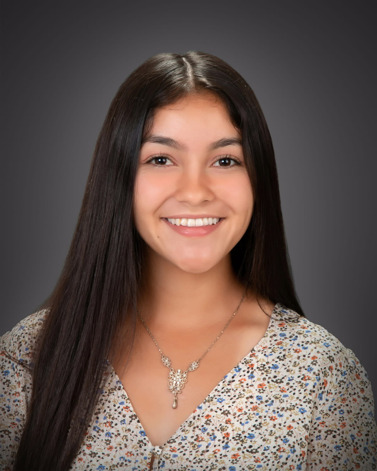 Leslie Sosa's Instagram, Twitter & Facebook on IDCrawl