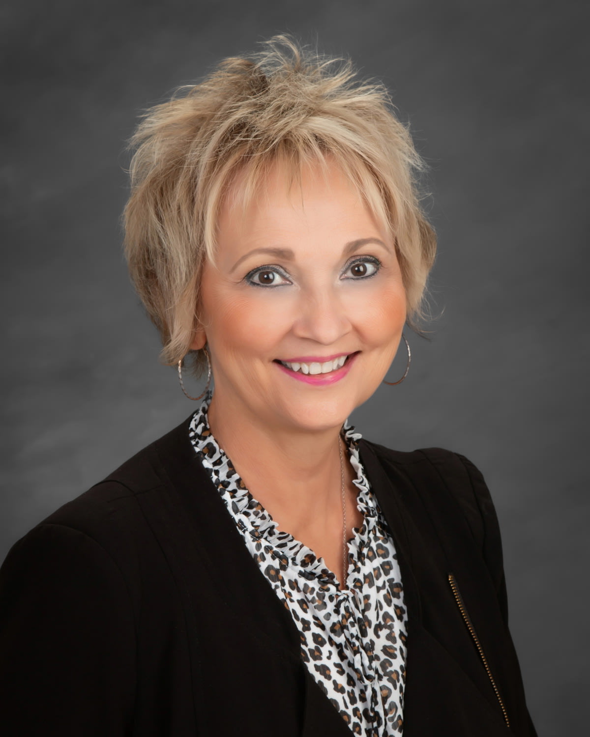 Leslie Sosa's Instagram, Twitter & Facebook on IDCrawl