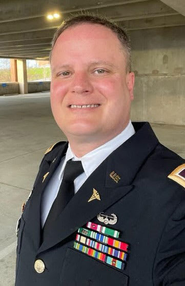 Christopher Perry's Instagram, Twitter & Facebook on IDCrawl