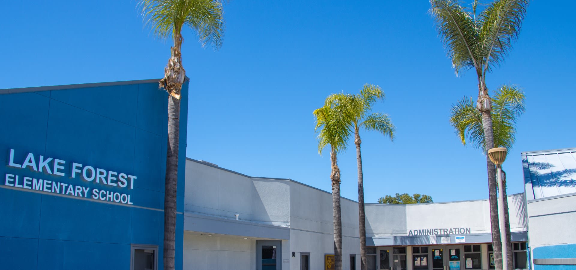 Escuela Primaria Belle Forest Lake Forest Elementary | Saddleback