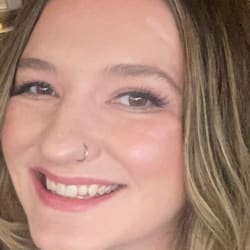 Danielle Rucker's Instagram, Twitter & Facebook on IDCrawl