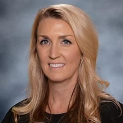 Stephanie Jewett's Instagram, Twitter & Facebook on IDCrawl