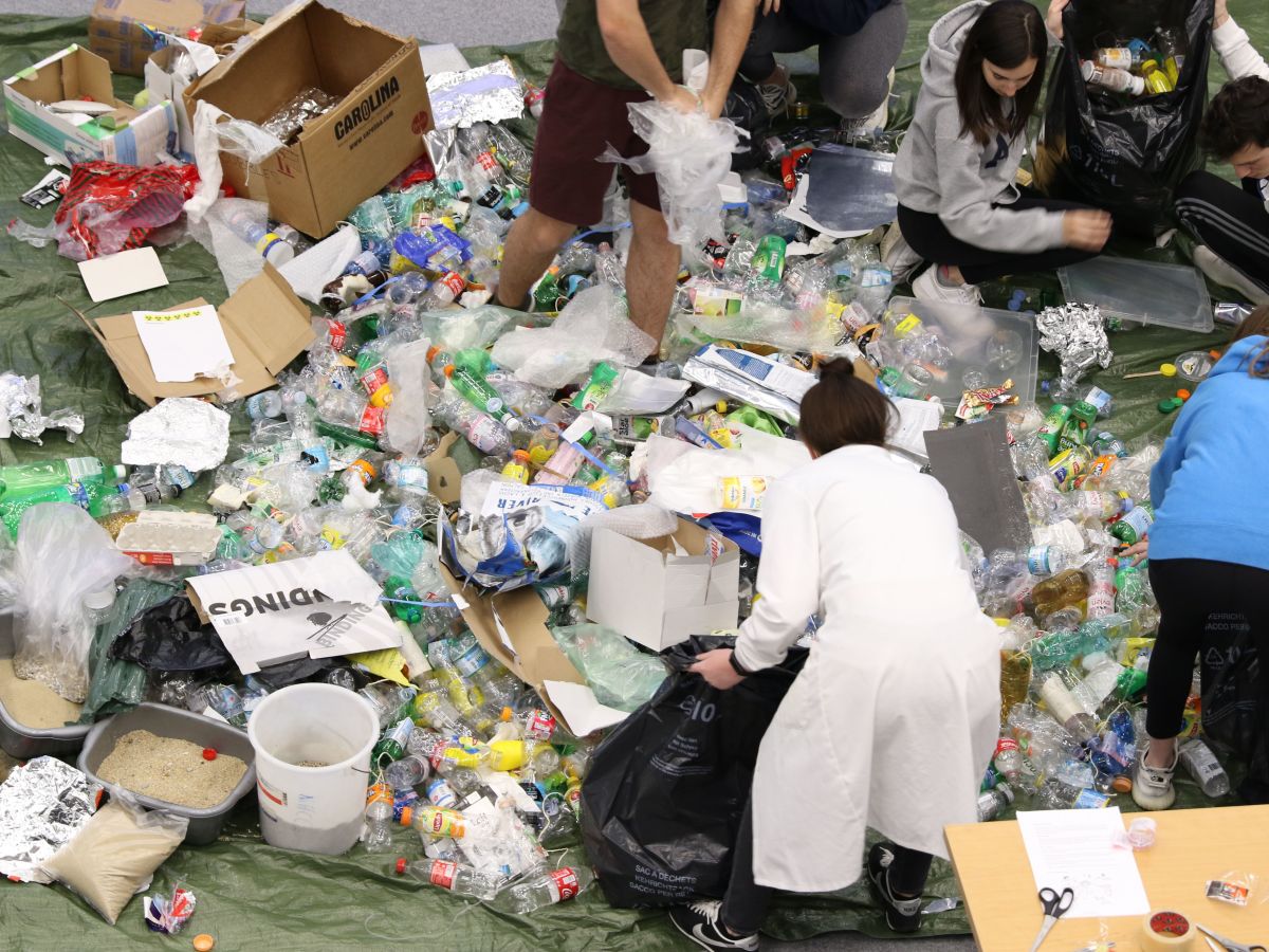 Encouraging Empathy: Ebola Survival Simulation | post