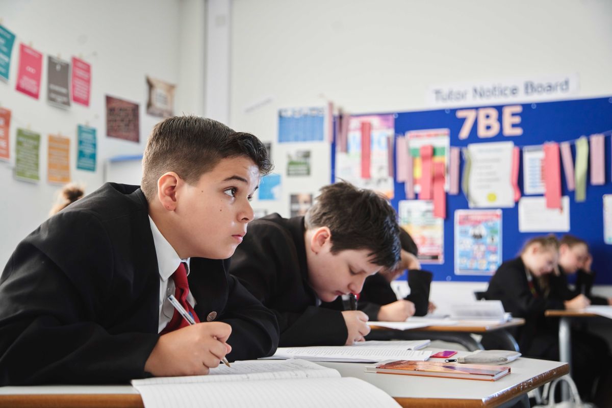 Oasis Academy Mayfield puts students’ Future First | News Details