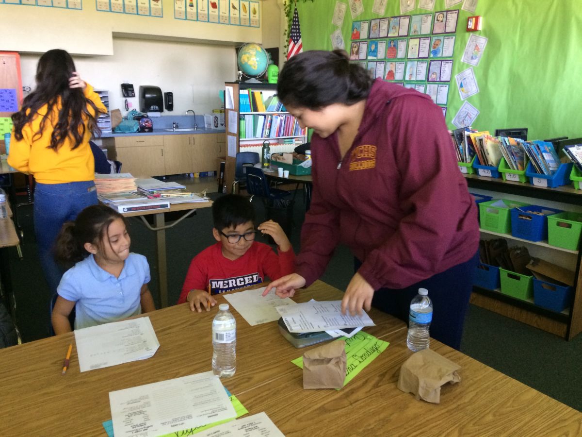 WCHS Robotics Team Visit | News Details - Merced Elementary