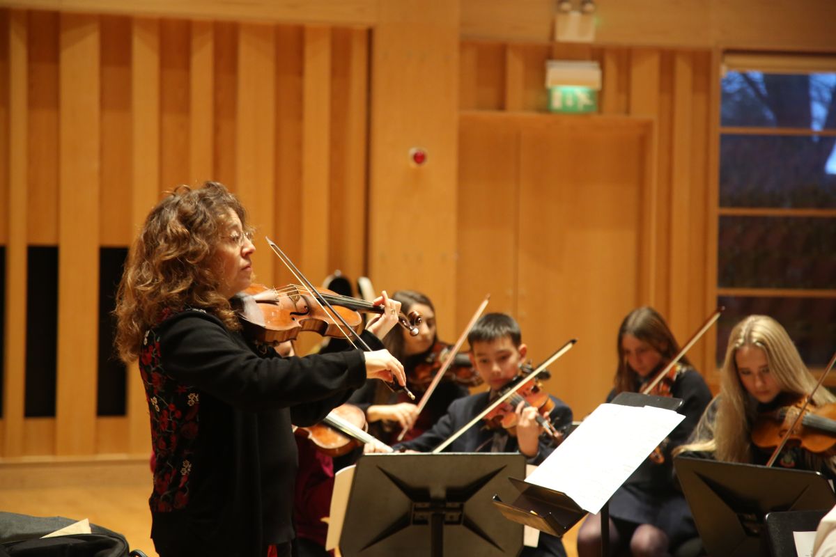Millfield Musicians attend Masterclass with professional violinist ...