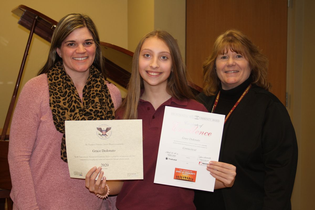 Congratulations, Grace DeDonato '22, Service Award Winner! | post