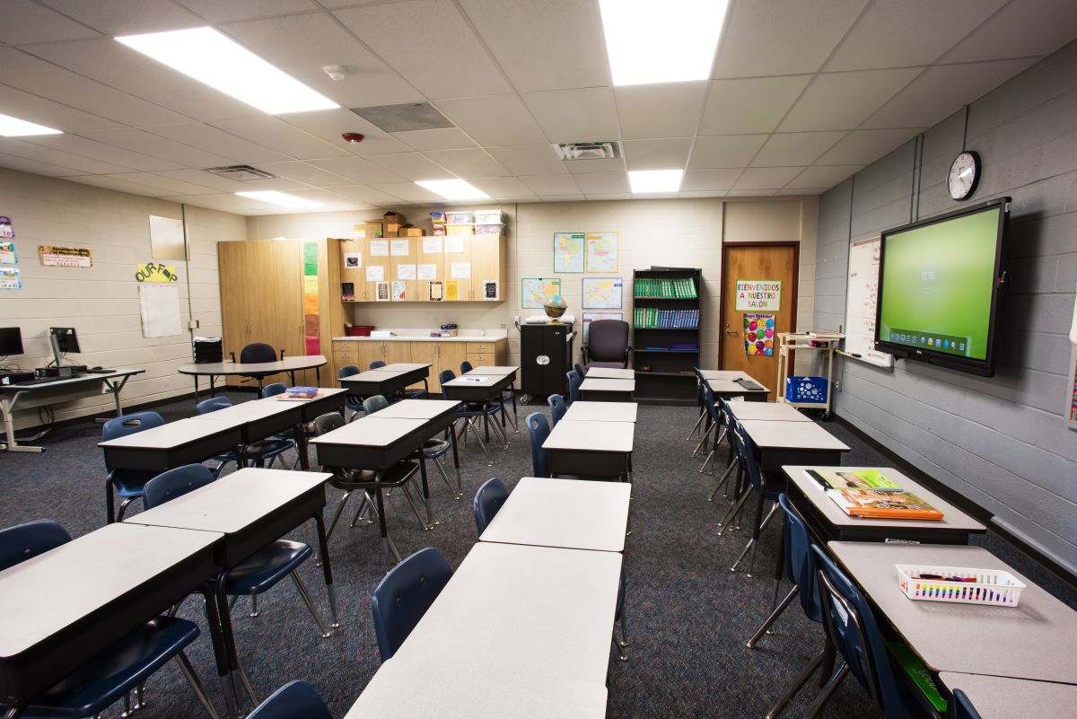 A Message for 6th Graders | News Story - Owen Elementary School