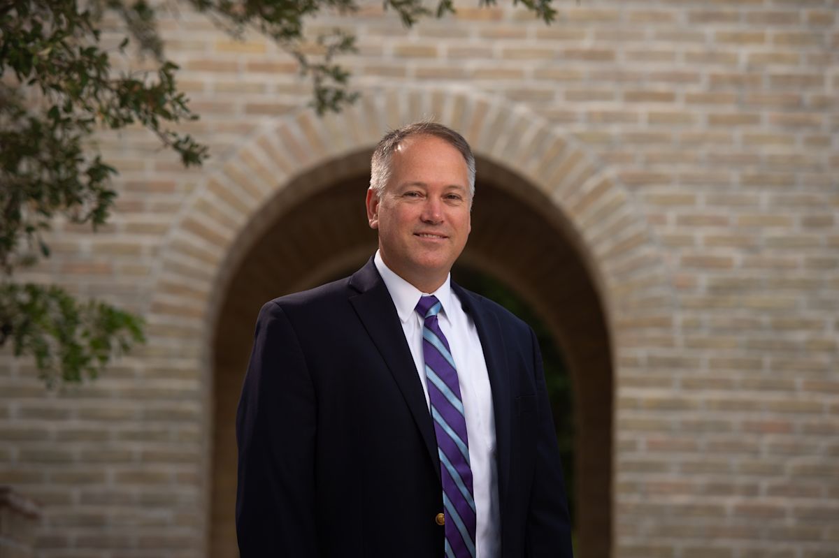Len Miller - Head of School | Content Post - Saint Mary's Hall