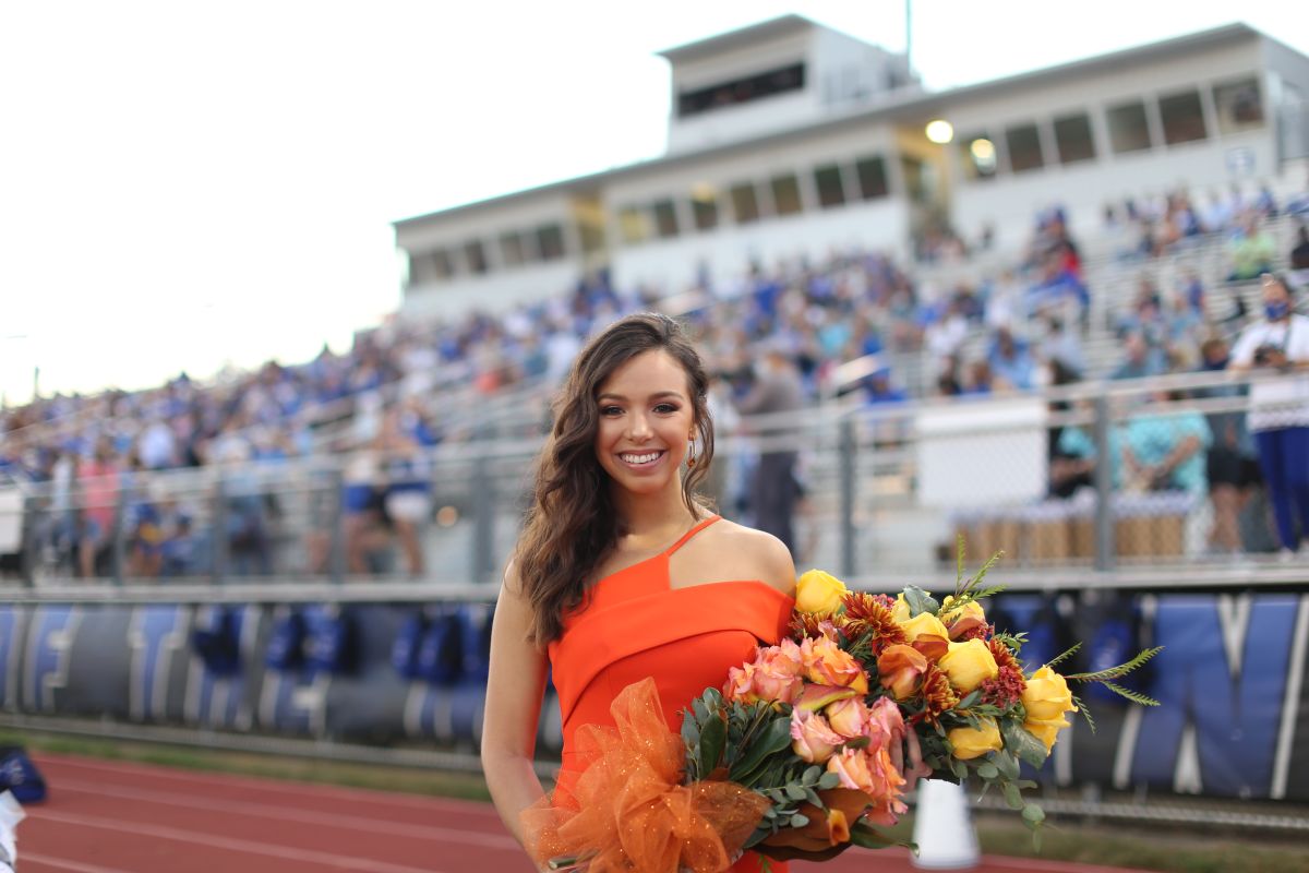 FHS celebrates Homecoming for 2020, Class of 2001 | News details