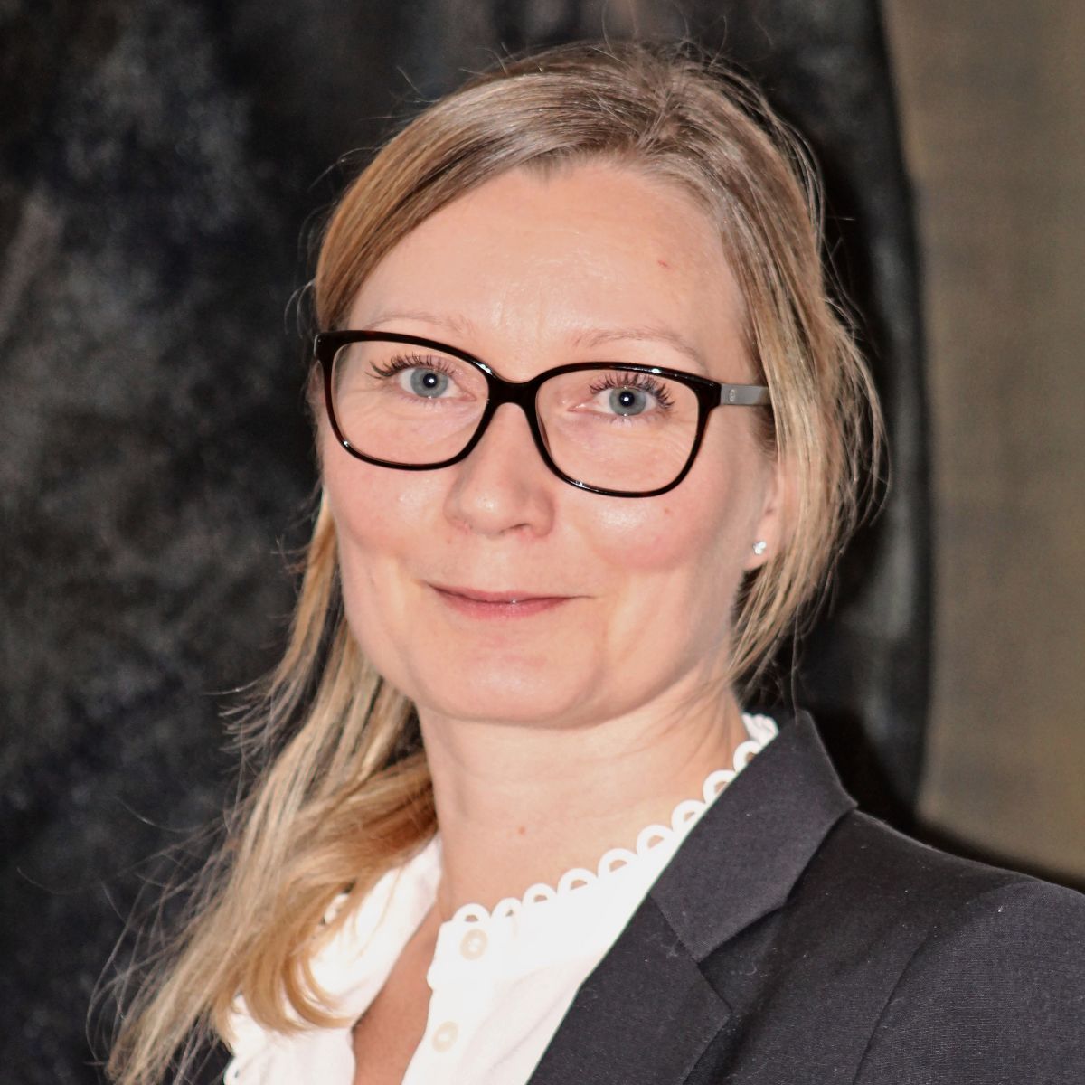 Rosa Villalobos's Instagram, Twitter & Facebook on IDCrawl