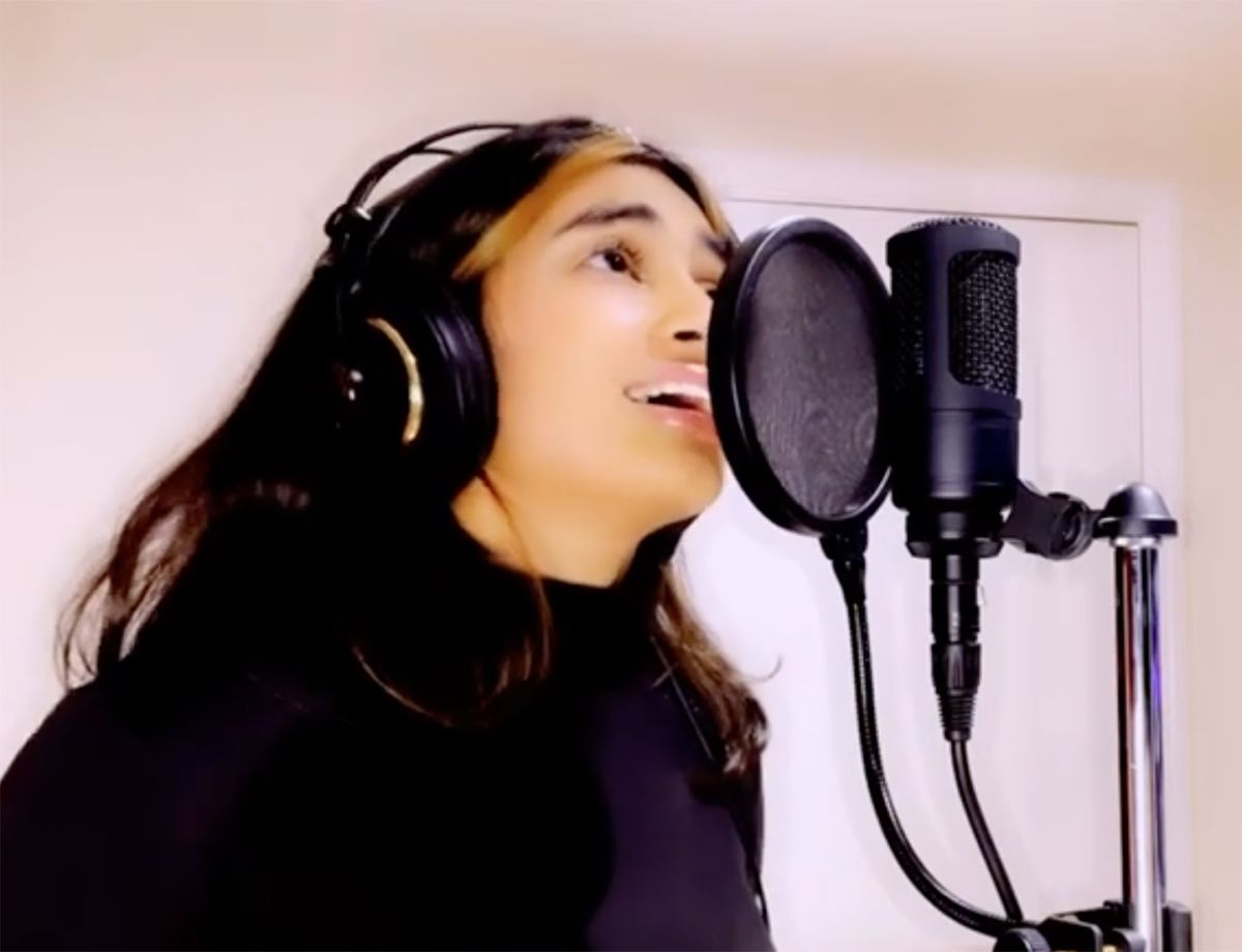 Maya Bhide '23 Wins Morristown Onstage Competition | Morristown Beard ...