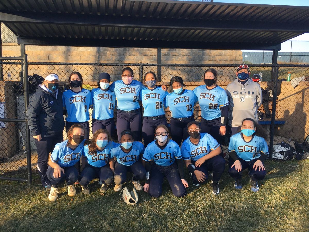 Softball defeats PC in semi-final round | News Stories - SCH