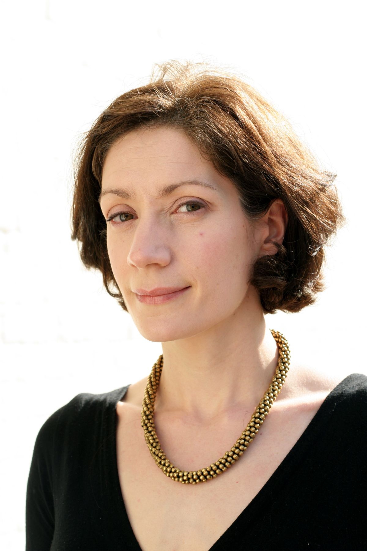 10 Questions with...Vivienne Stern | Blog demo page