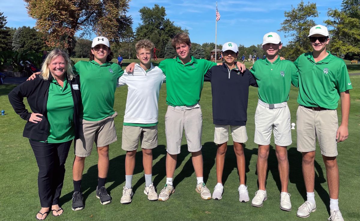 Boys' varsity golf wins Sectionals | News Details