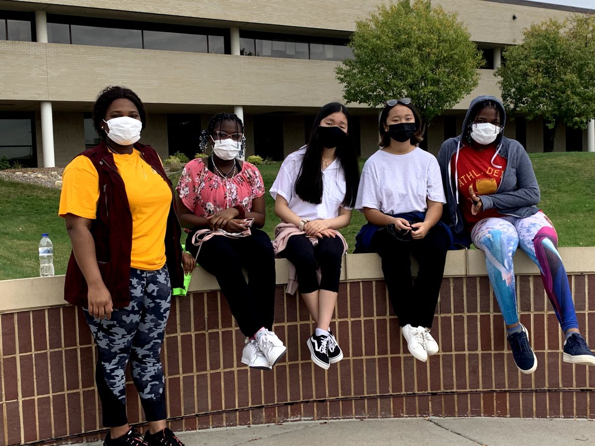 Students build community through service projects on Green Apple Day of ...