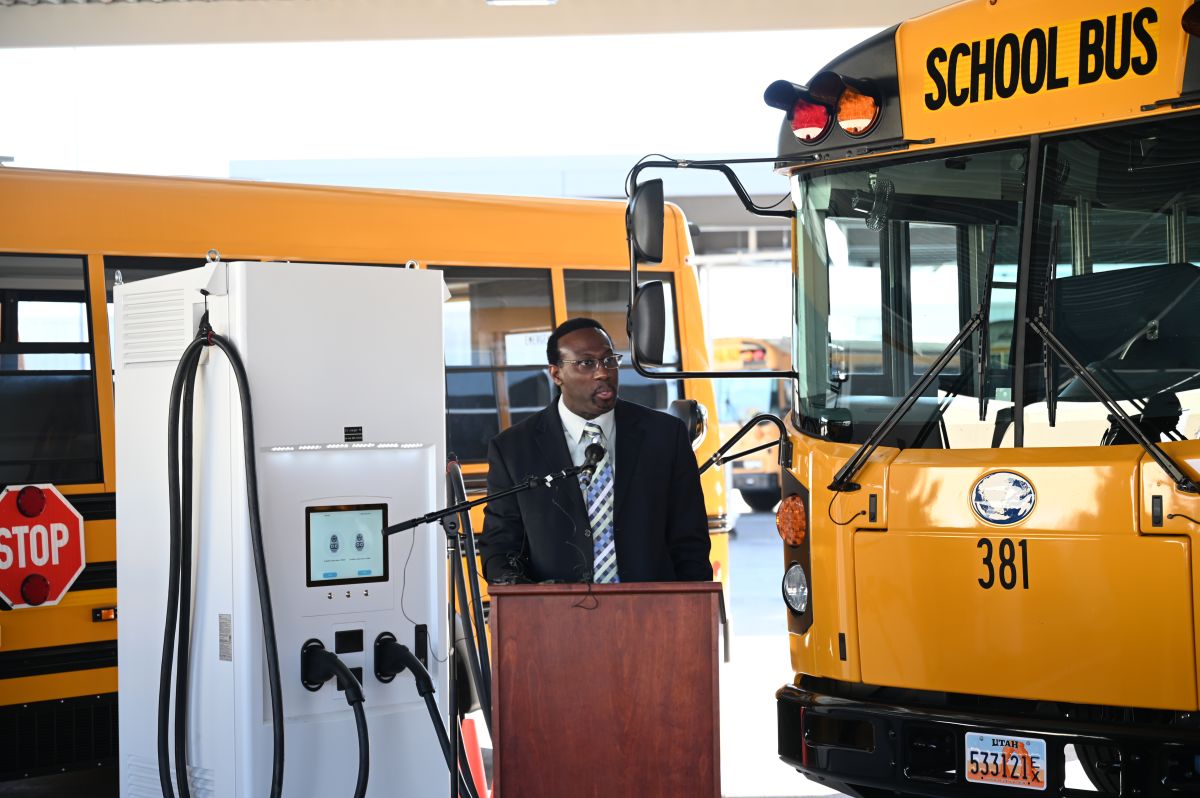 Bus Canopy Project Helps District Sustainability Plan | News Details