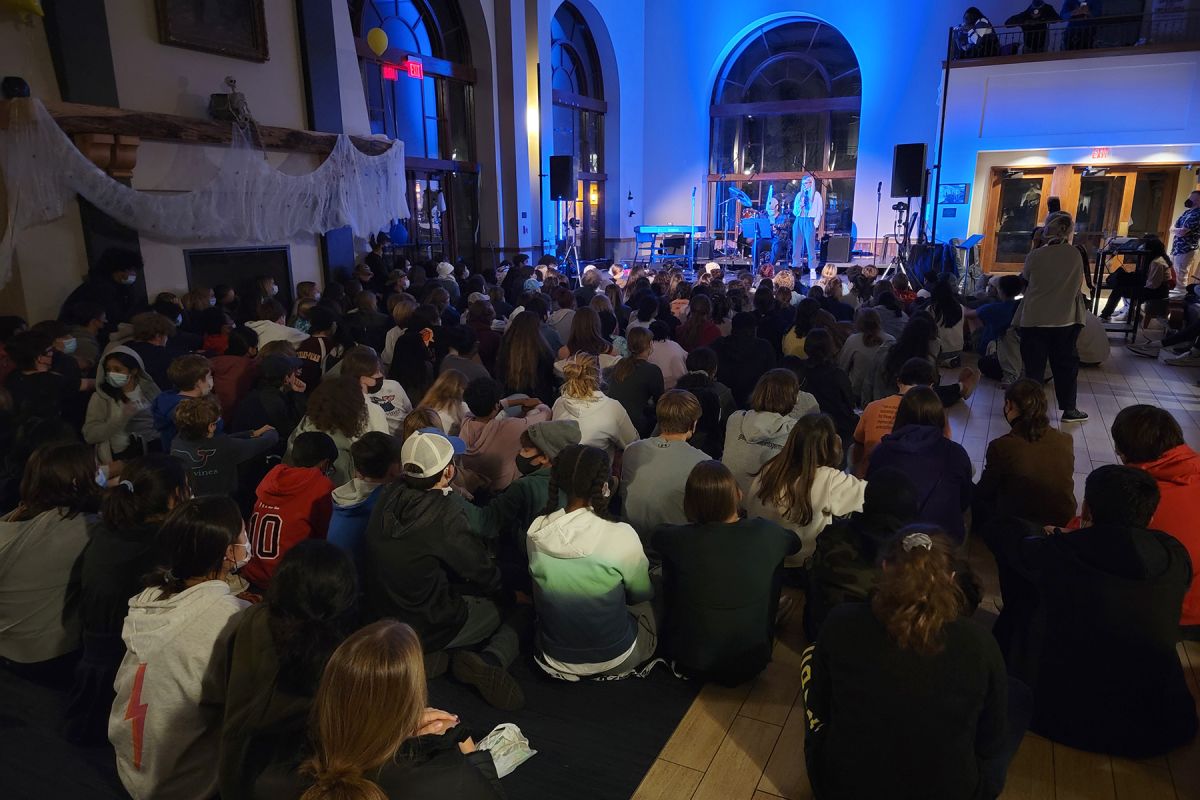 Commons Cafe 2021 | Candids Details